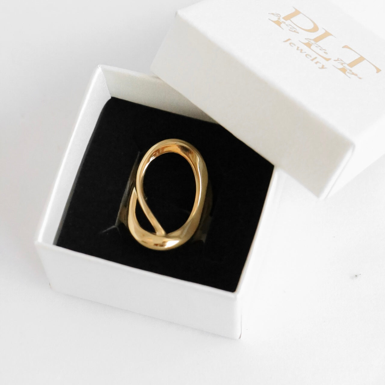 Pretty Little Things